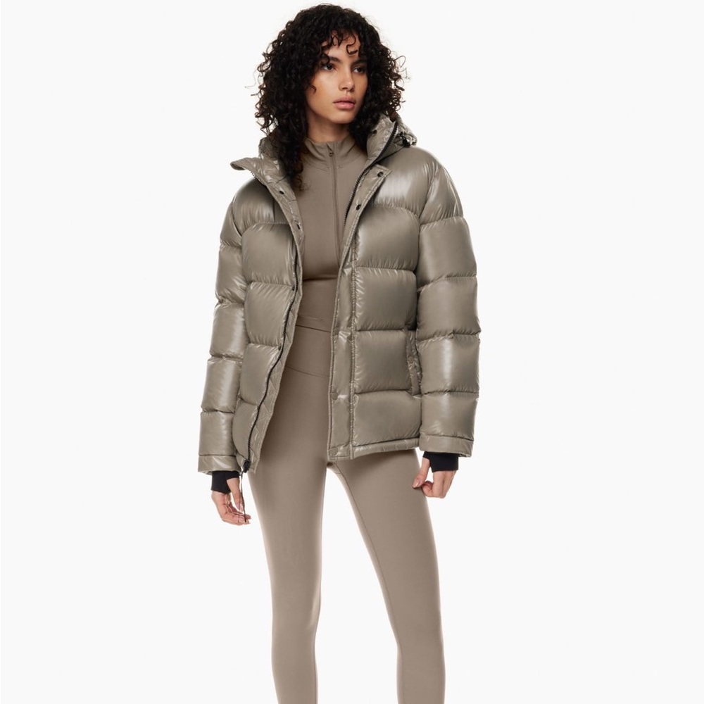 Aritzia Tna Super Puff / Superpuff Jacket - Gem